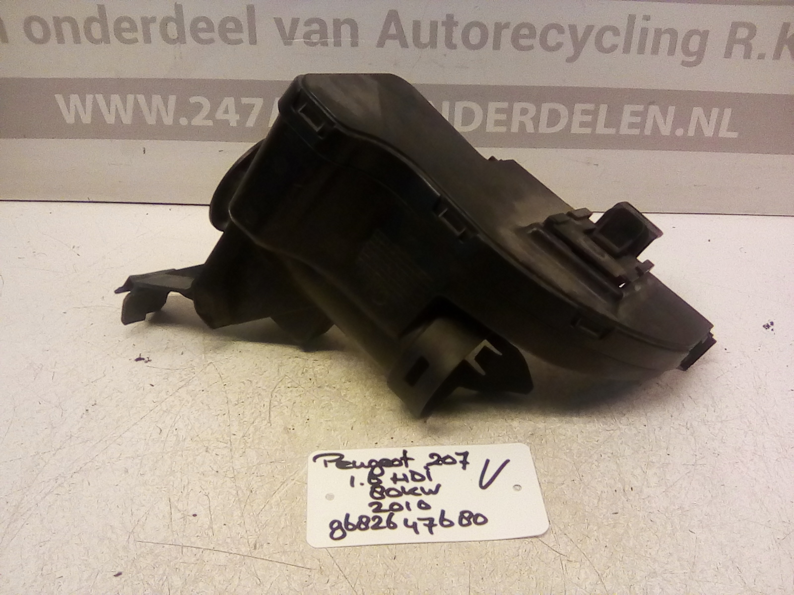 9682647680-lucht-inlaat-deel-peugeot-207-1-6-hdi-80-kw-2010-d84-247
